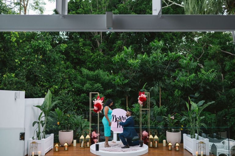 A Breathtaking Private Property Proposal - With Love Proposals