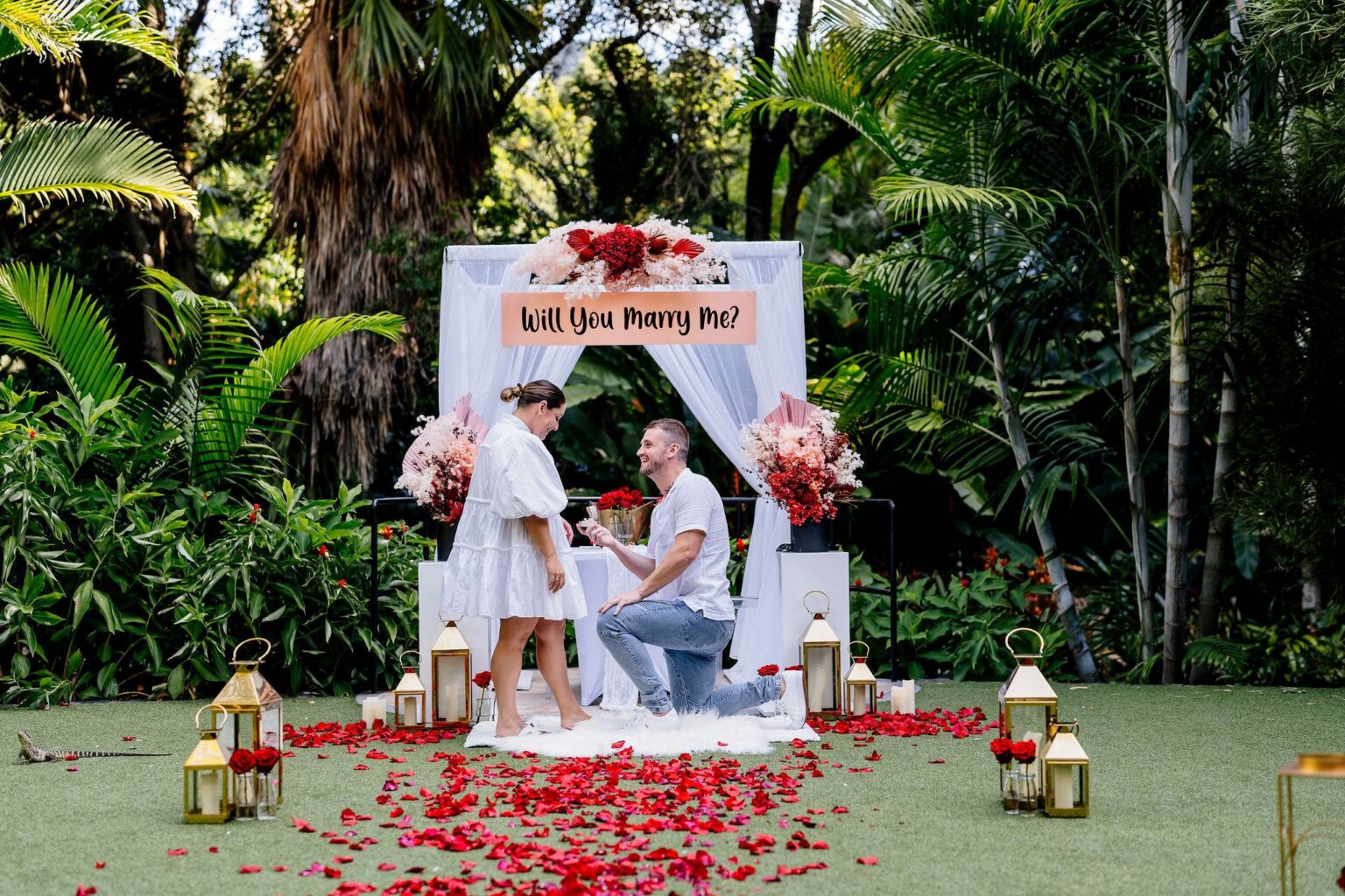 A Beautiful Secret Garden Proposal - With Love Proposals